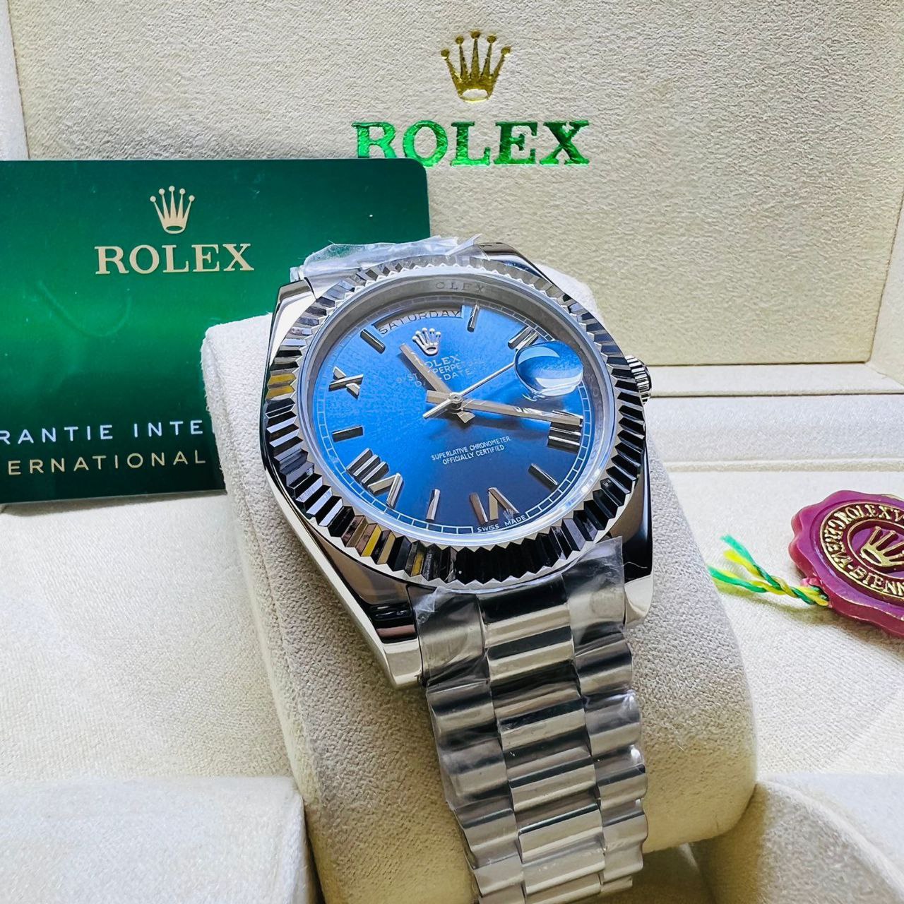 Design Datejust 41 White Gold/Steel Azzurro Blue Roman Dial Fluted ...